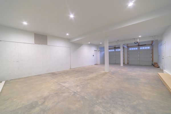 Garage Concrete Finishing and Concrete Garage Finishing | Near You ...